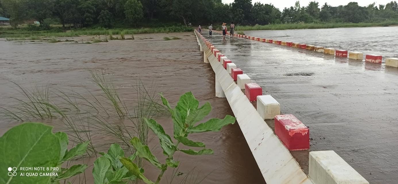 Comparing the before and after photos of the submersible bridge ...
